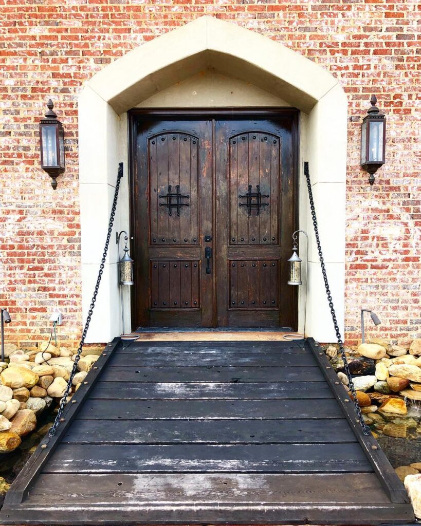 Gallery - Pierce Castle in Decatur, MS